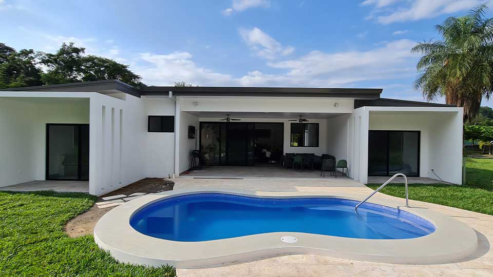 Servicios Construcción Casas y Piscinas Costa Rica - MantCorp